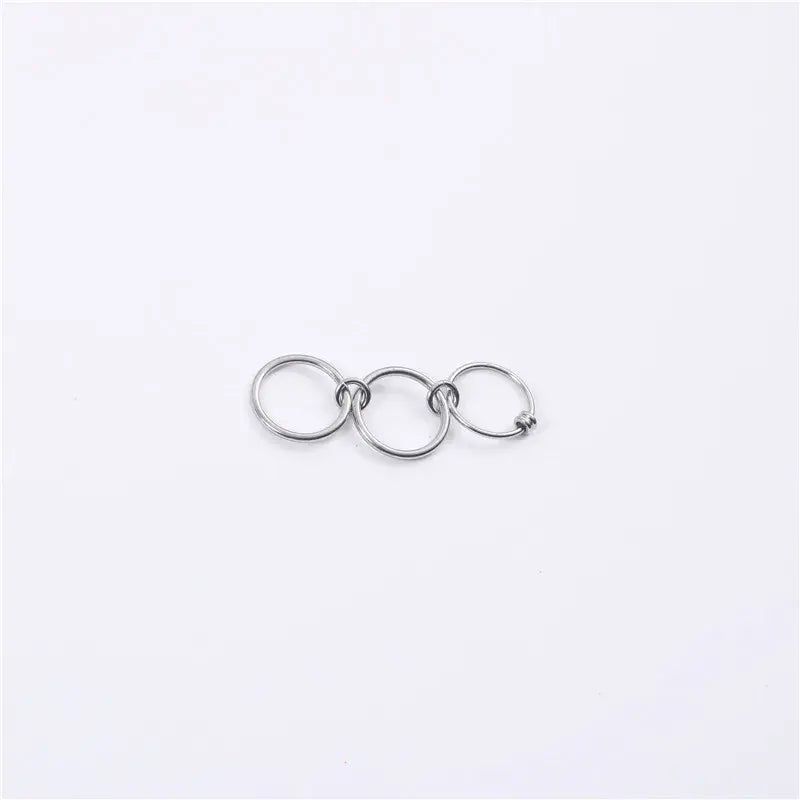 Three Fingers Chain Ring – Kiona Kendrick